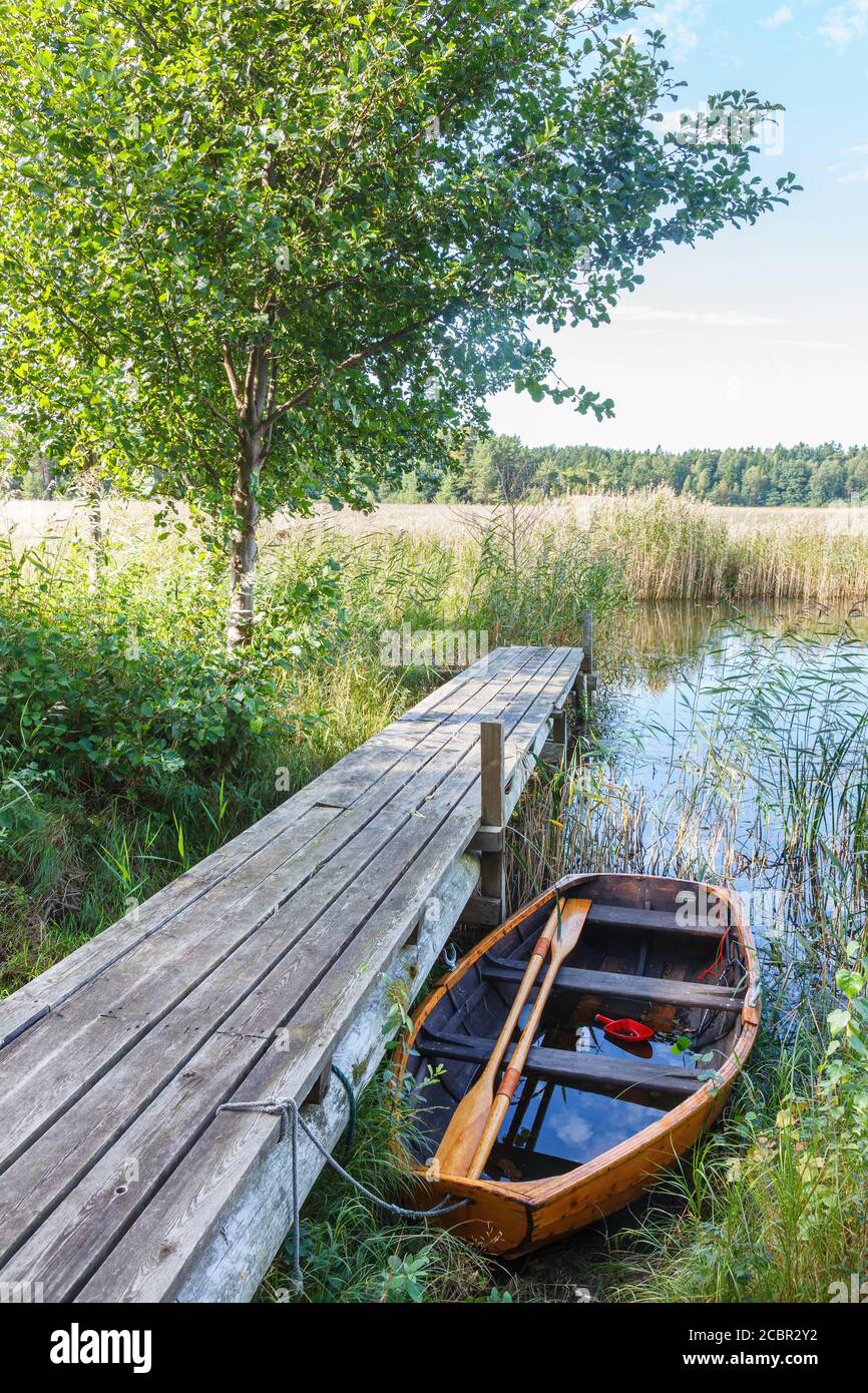 Ruderboot steg -Fotos und -Bildmaterial in hoher Auflösung – Alamy