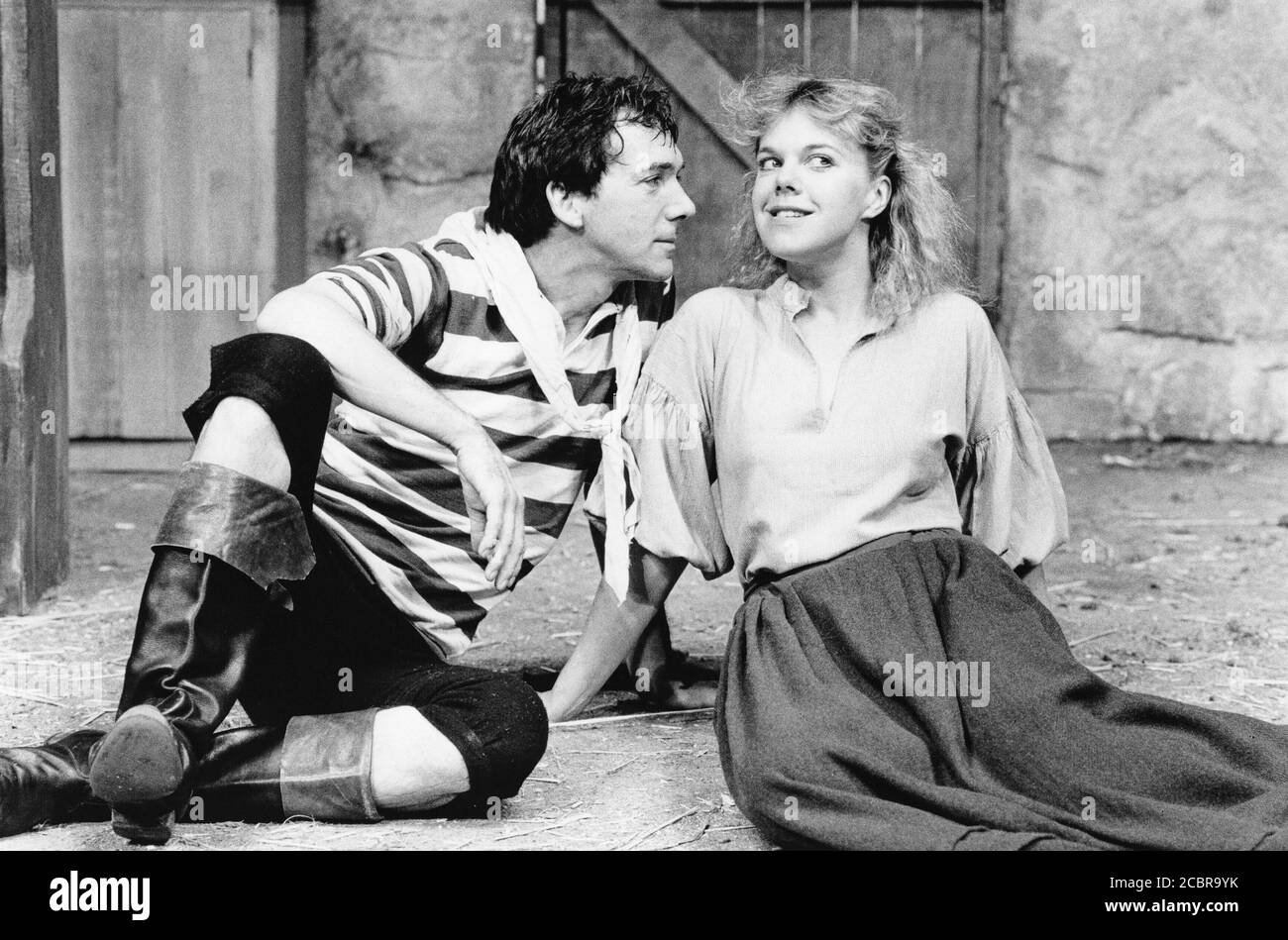 Playboy costume -Fotos und -Bildmaterial in hoher Auflösung – Alamy