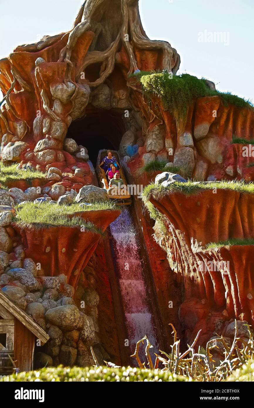 Critter land zeichen in disneyland -Fotos und -Bildmaterial in hoher ...