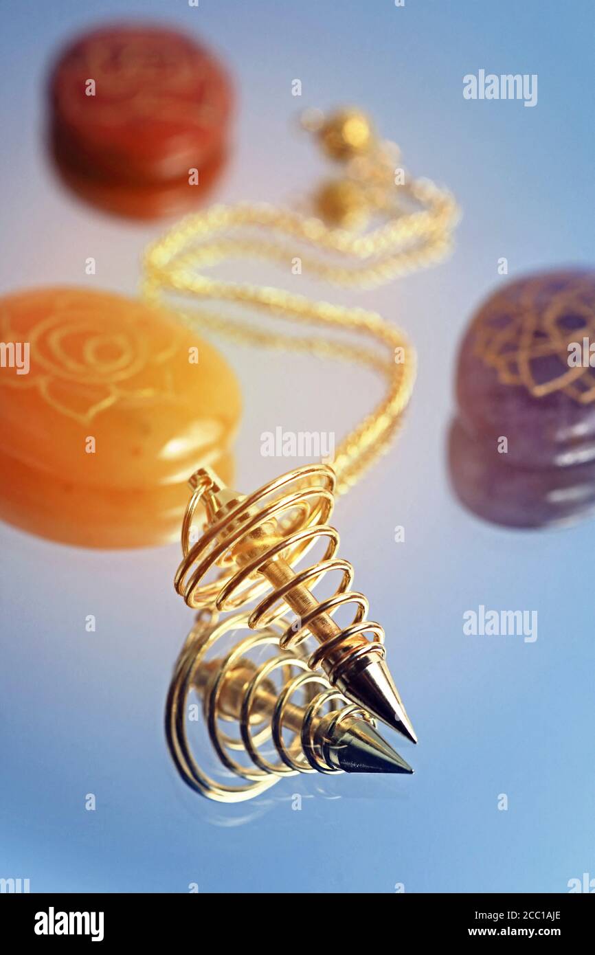 Pendeln pendel -Fotos und -Bildmaterial in hoher Auflösung – Alamy