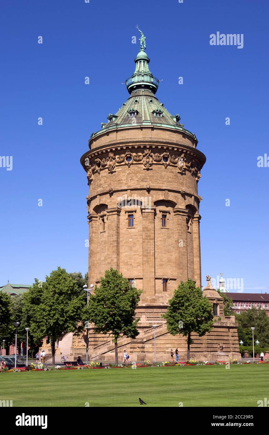 Mannheim wasserturm view -Fotos und -Bildmaterial in hoher Auflösung – Alamy