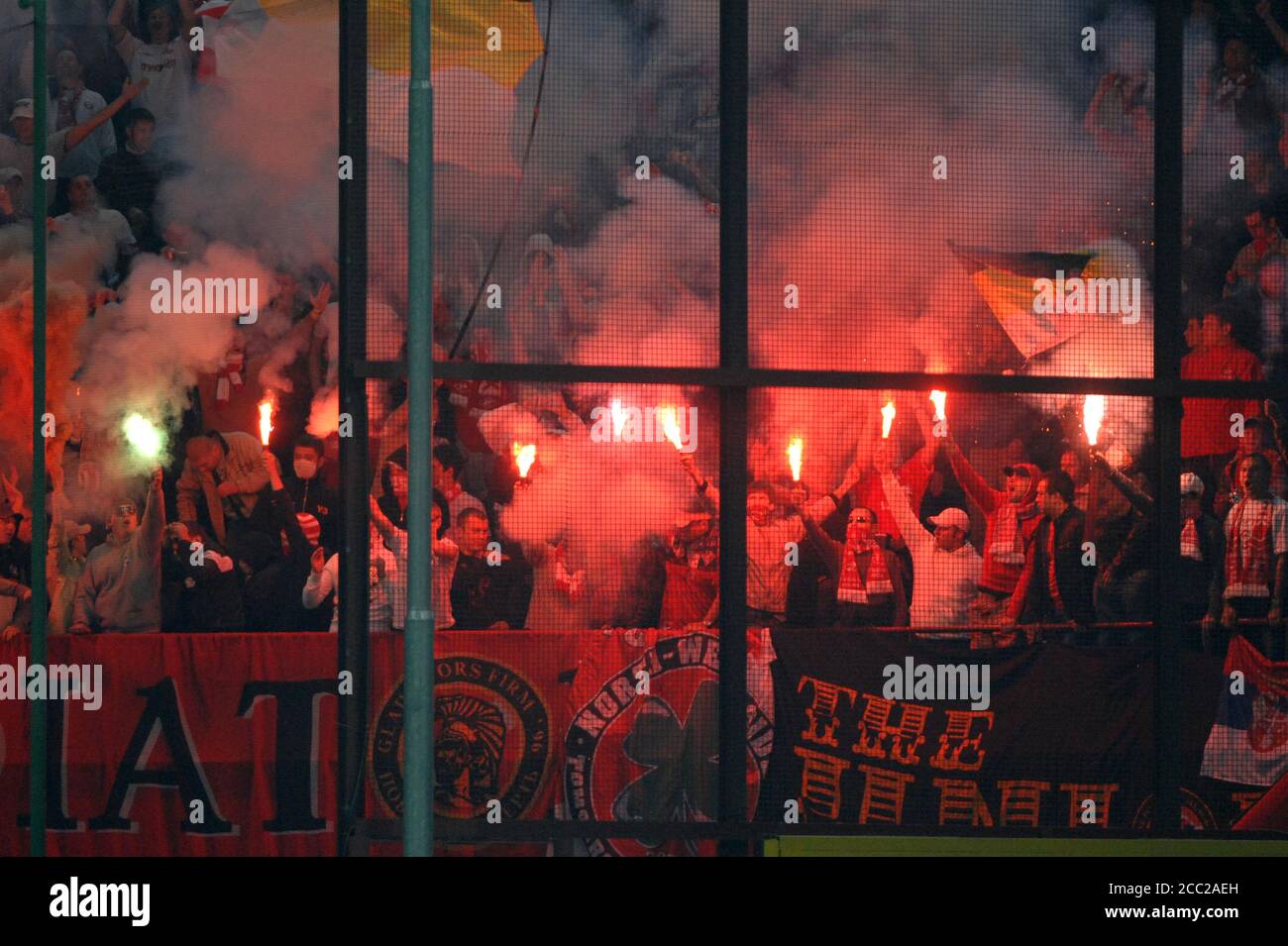 Spartak mosca fans -Fotos und -Bildmaterial in hoher Auflösung – Alamy
