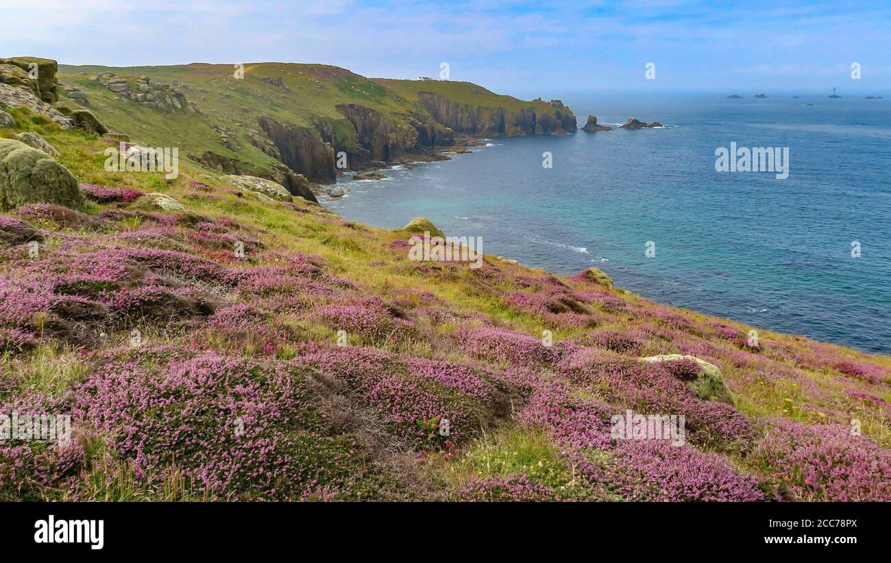 Shipwreck lands end cornwall uk -Fotos und -Bildmaterial in hoher ...