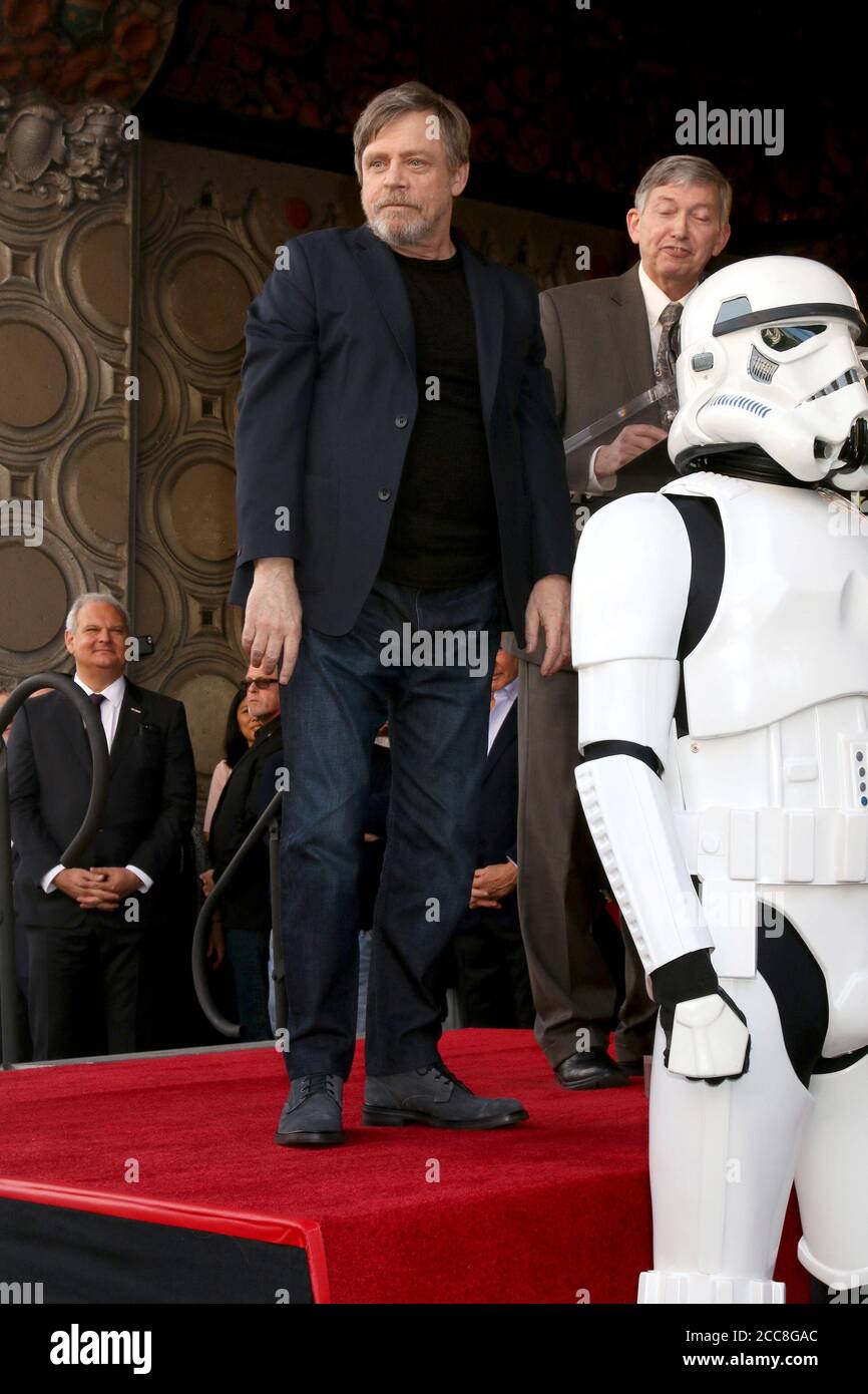 LOS ANGELES - 8. MÄRZ: Mark Hamill bei der Mark Hamill Star Ceremony ...