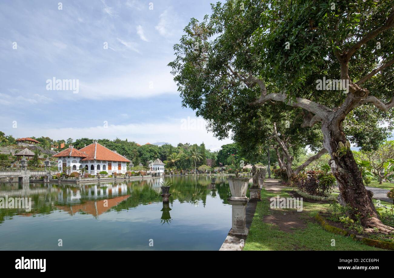 Amlapura palast -Fotos und -Bildmaterial in hoher Auflösung – Alamy