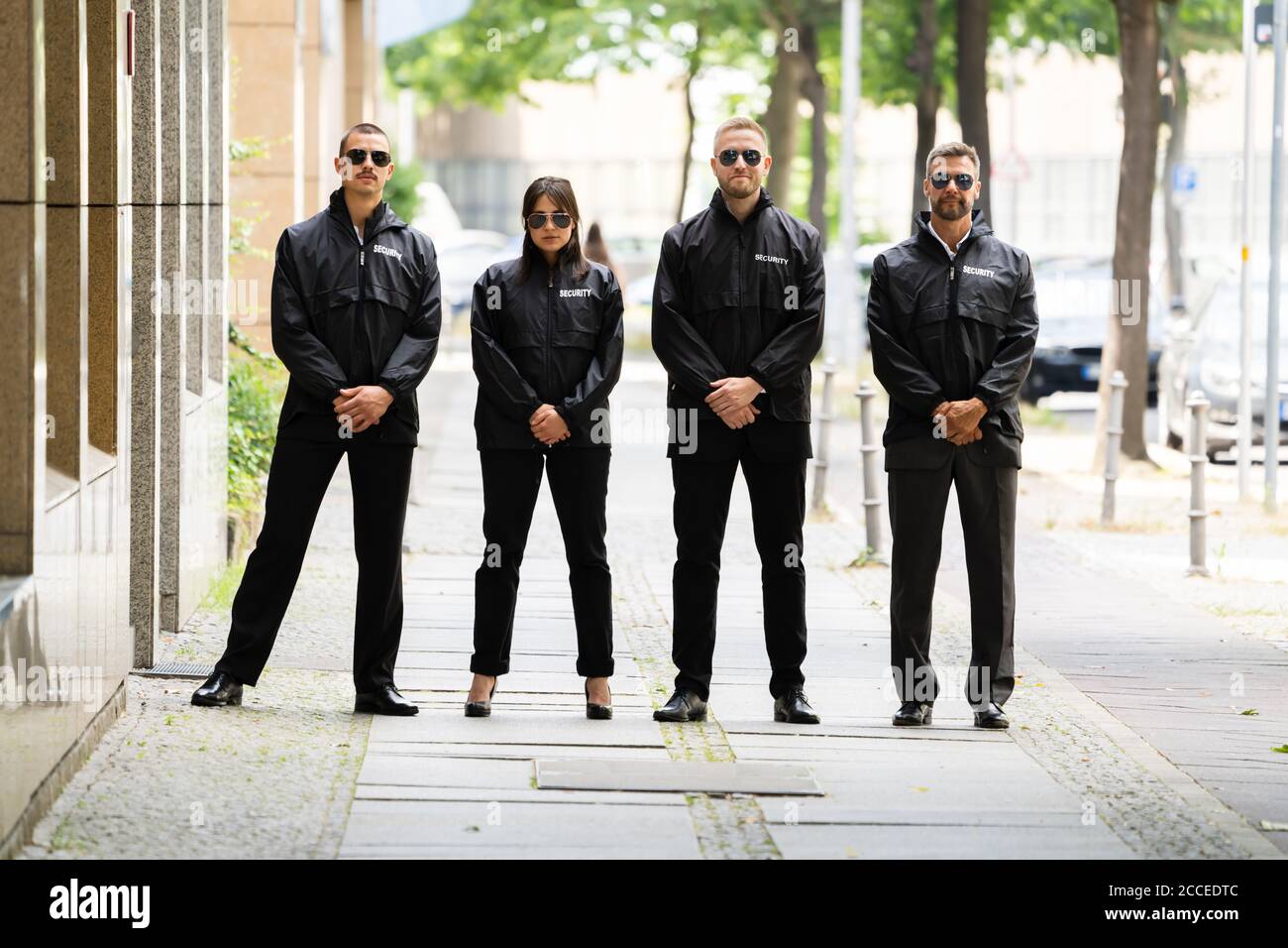 Bodyguard security -Fotos und -Bildmaterial in hoher Auflösung – Alamy