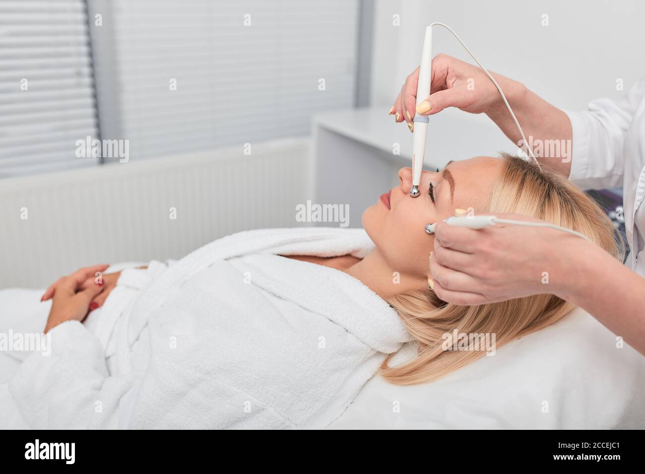 Sebaceous glands -Fotos und -Bildmaterial in hoher Auflösung – Alamy
