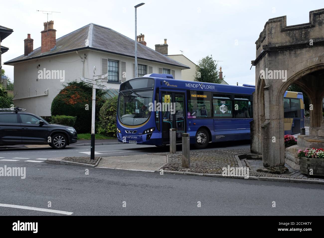 Cheddar bus -Fotos und -Bildmaterial in hoher Auflösung – Alamy