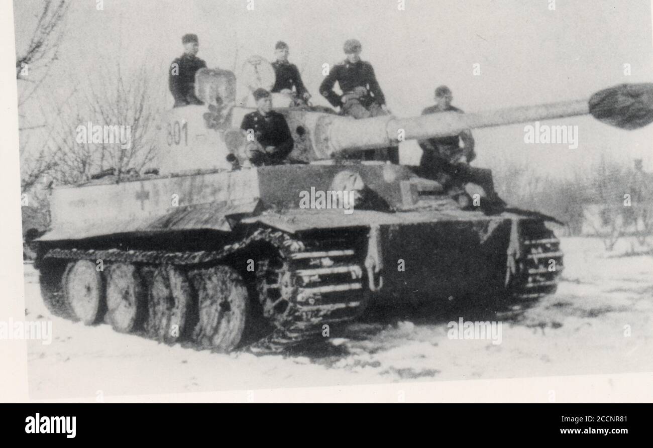 Waffen SS Tiger Tank im Winter 1943 an der Front Charkov ...