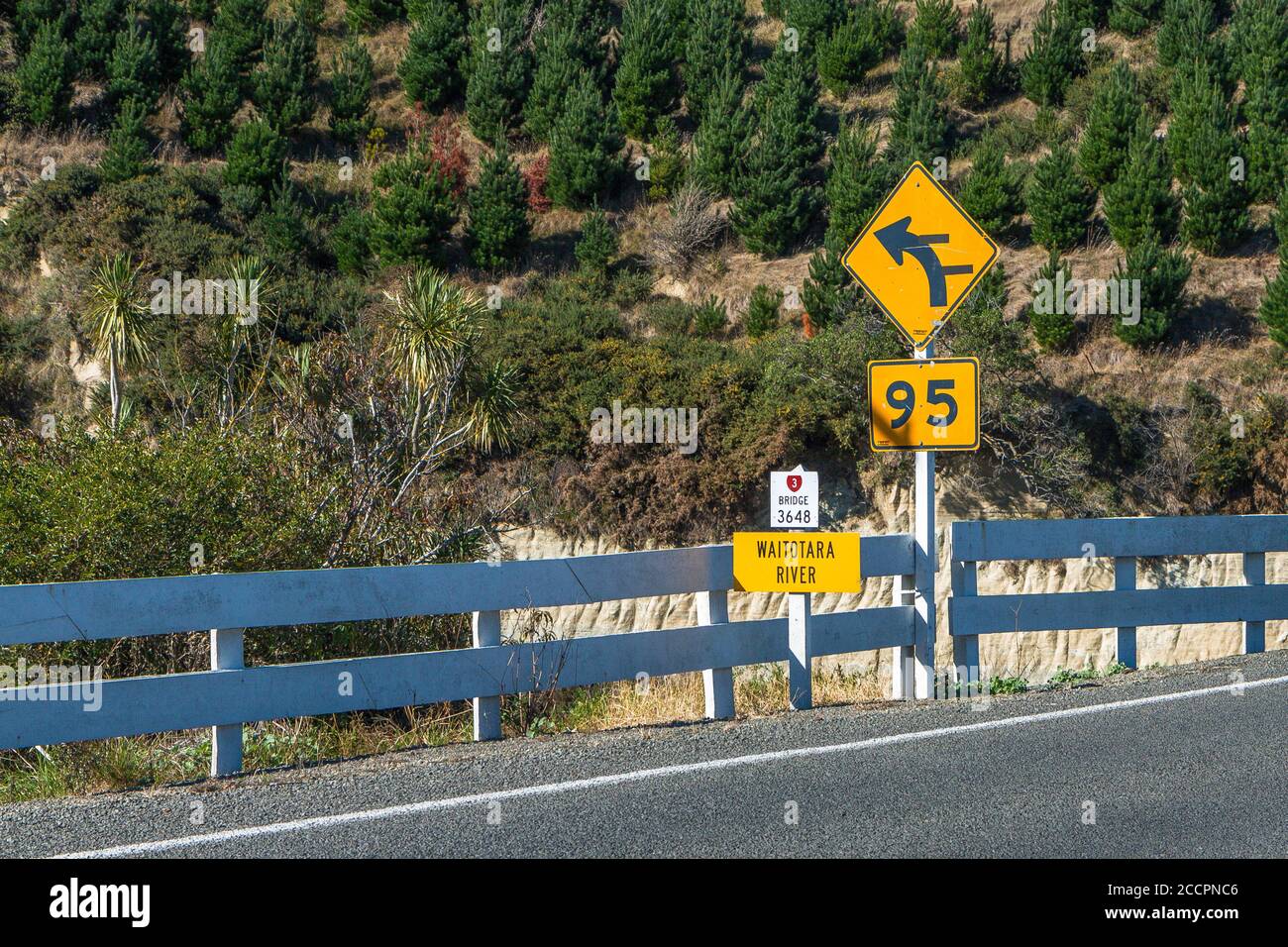 River speed limit sign -Fotos und -Bildmaterial in hoher Auflösung – Alamy