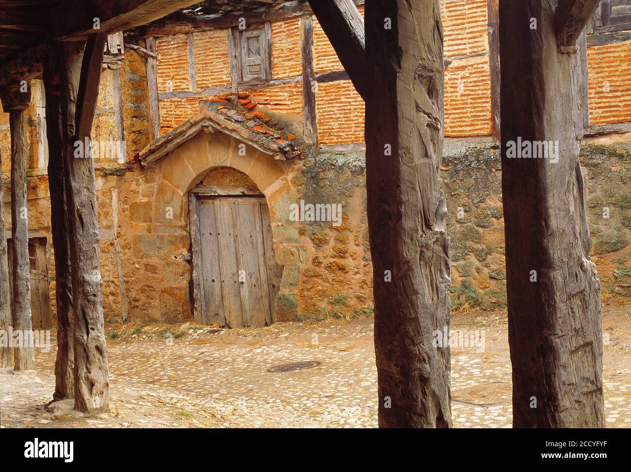 Mittelalterlicher bauernhof -Fotos und -Bildmaterial in hoher Auflösung ...