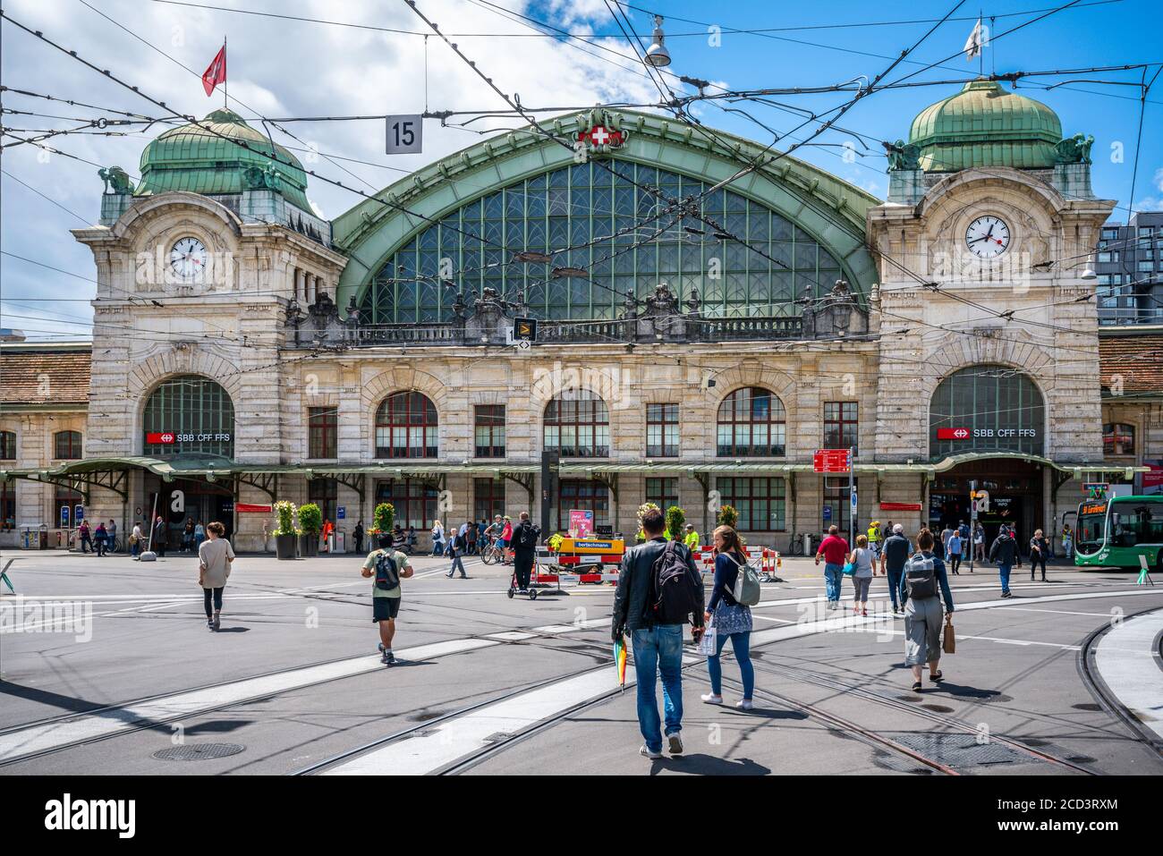 Basel sbb bahnhof -Fotos und -Bildmaterial in hoher Auflösung – Alamy