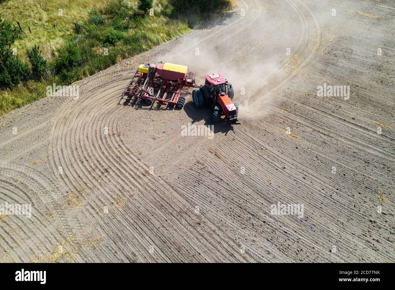 Landwirtschaftliche feldarbeit -Fotos und -Bildmaterial in hoher ...