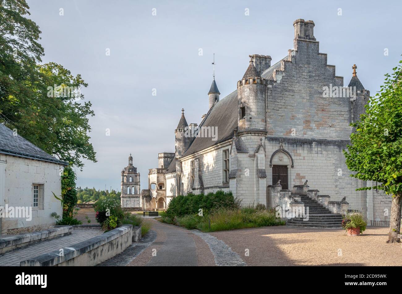 Schloss loches -Fotos und -Bildmaterial in hoher Auflösung – Alamy