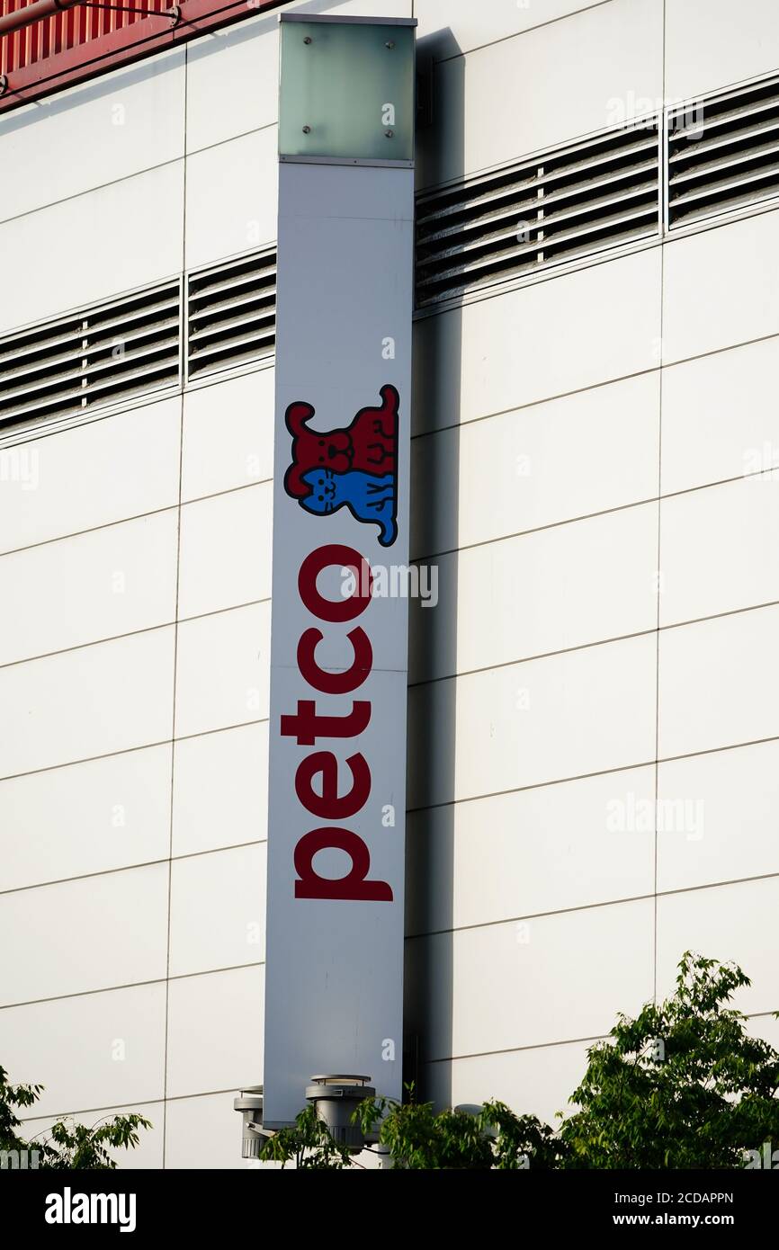Petco logo -Fotos und -Bildmaterial in hoher Auflösung – Alamy