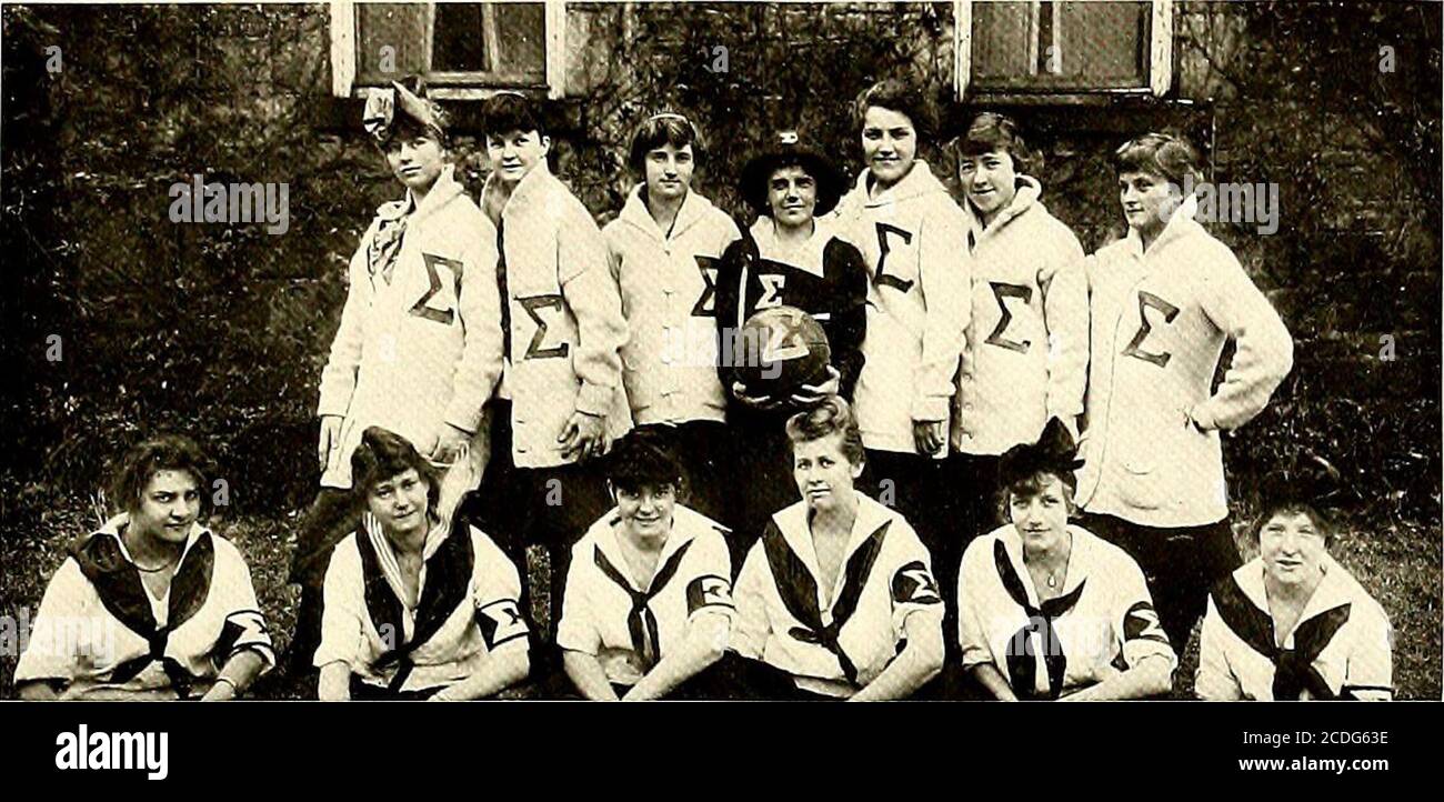 . Das Muse . Mu IJaskHball Teams /. Sigma Basketball Teams First Team ...