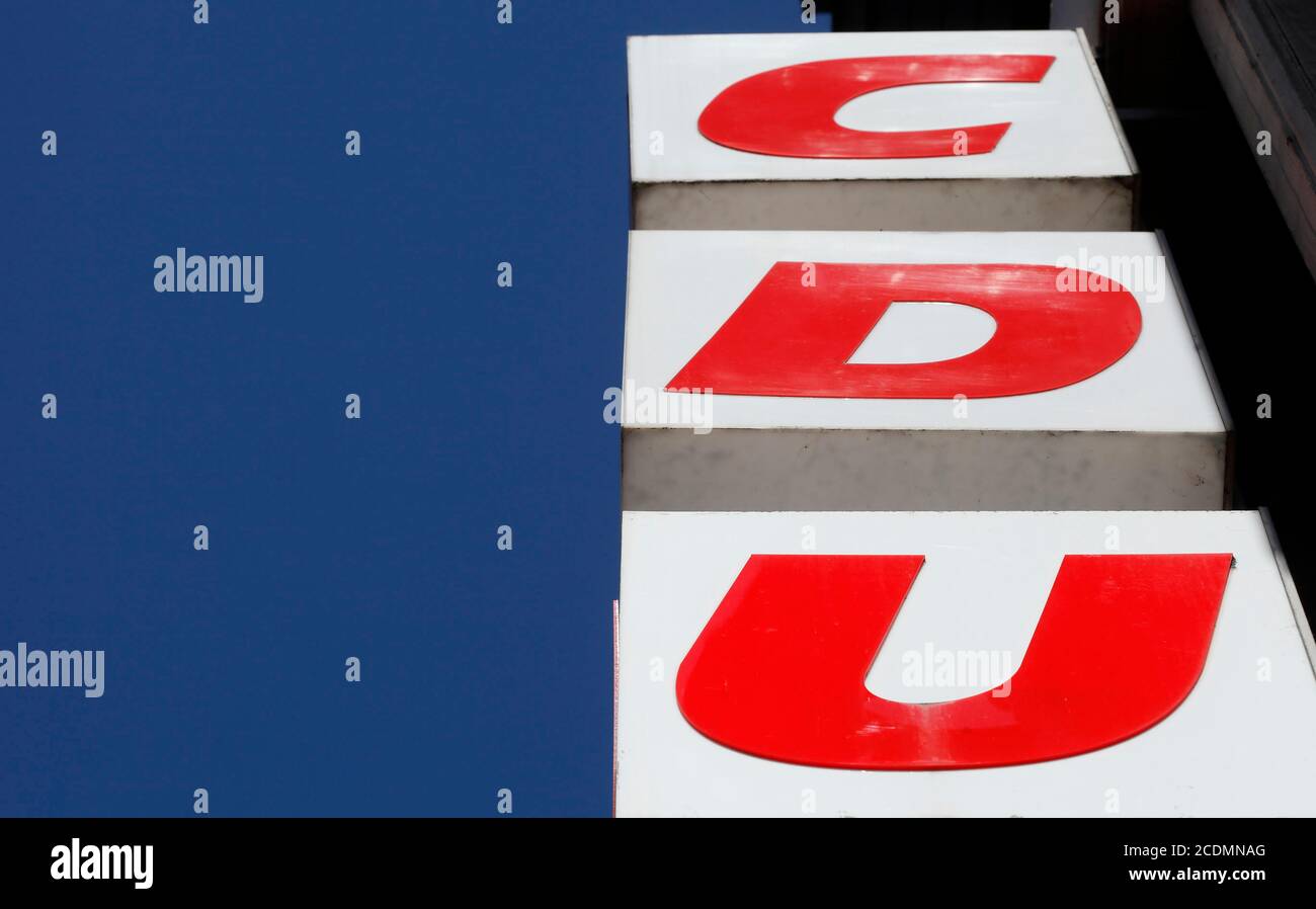 Christliches logo -Fotos und -Bildmaterial in hoher Auflösung – Alamy