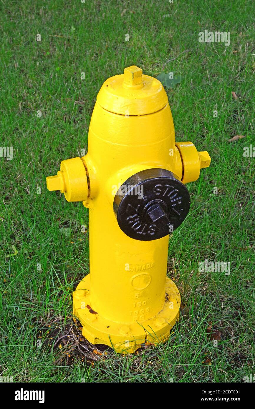 Hydrant der feuerwehr -Fotos und -Bildmaterial in hoher Auflösung ...