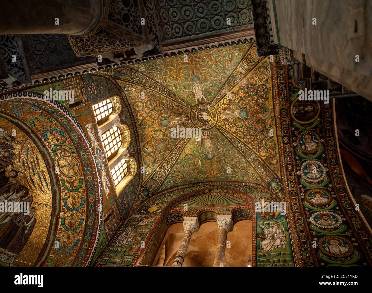 Basilica di san vitale ravenna -Fotos und -Bildmaterial in hoher Auflösung - Seite 4 - Alamy
