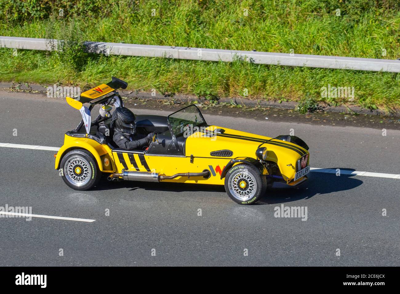 Robin hood kit auto -Fotos und -Bildmaterial in hoher Auflösung – Alamy