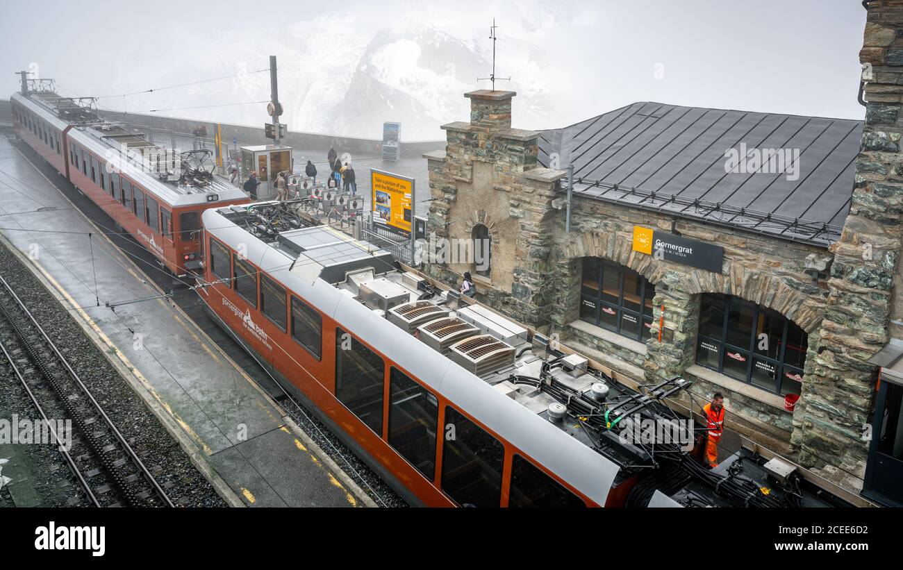 Bahnhof zermatt -Fotos und -Bildmaterial in hoher Auflösung – Alamy