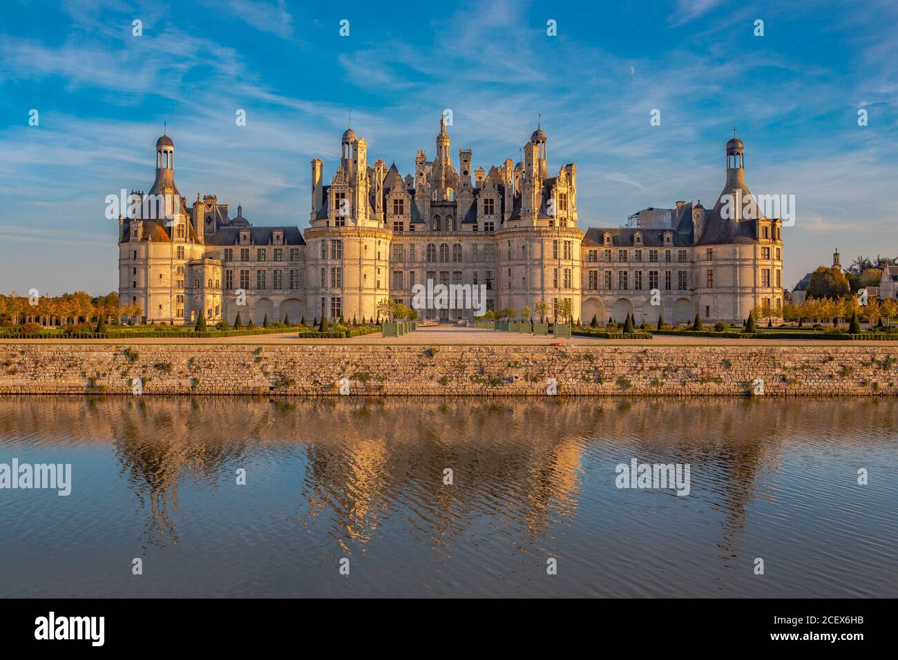 Chateau de chambord city -Fotos und -Bildmaterial in hoher Auflösung ...