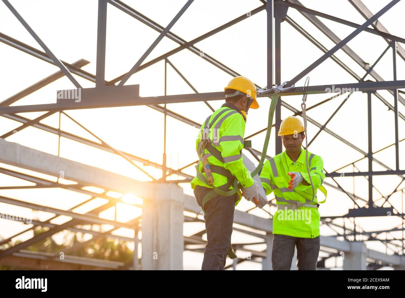 Baustelle teamwork gruppe erfolg -Fotos und -Bildmaterial in hoher ...