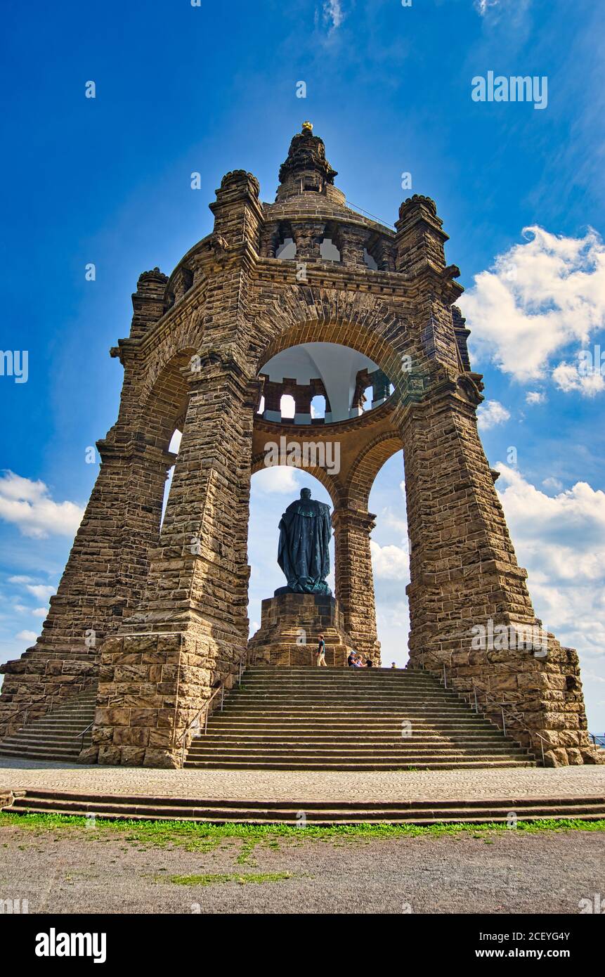 Kaiser-Wilhelm-Denkmal in Porta Westfalica Nordrhein-Westfalen ...