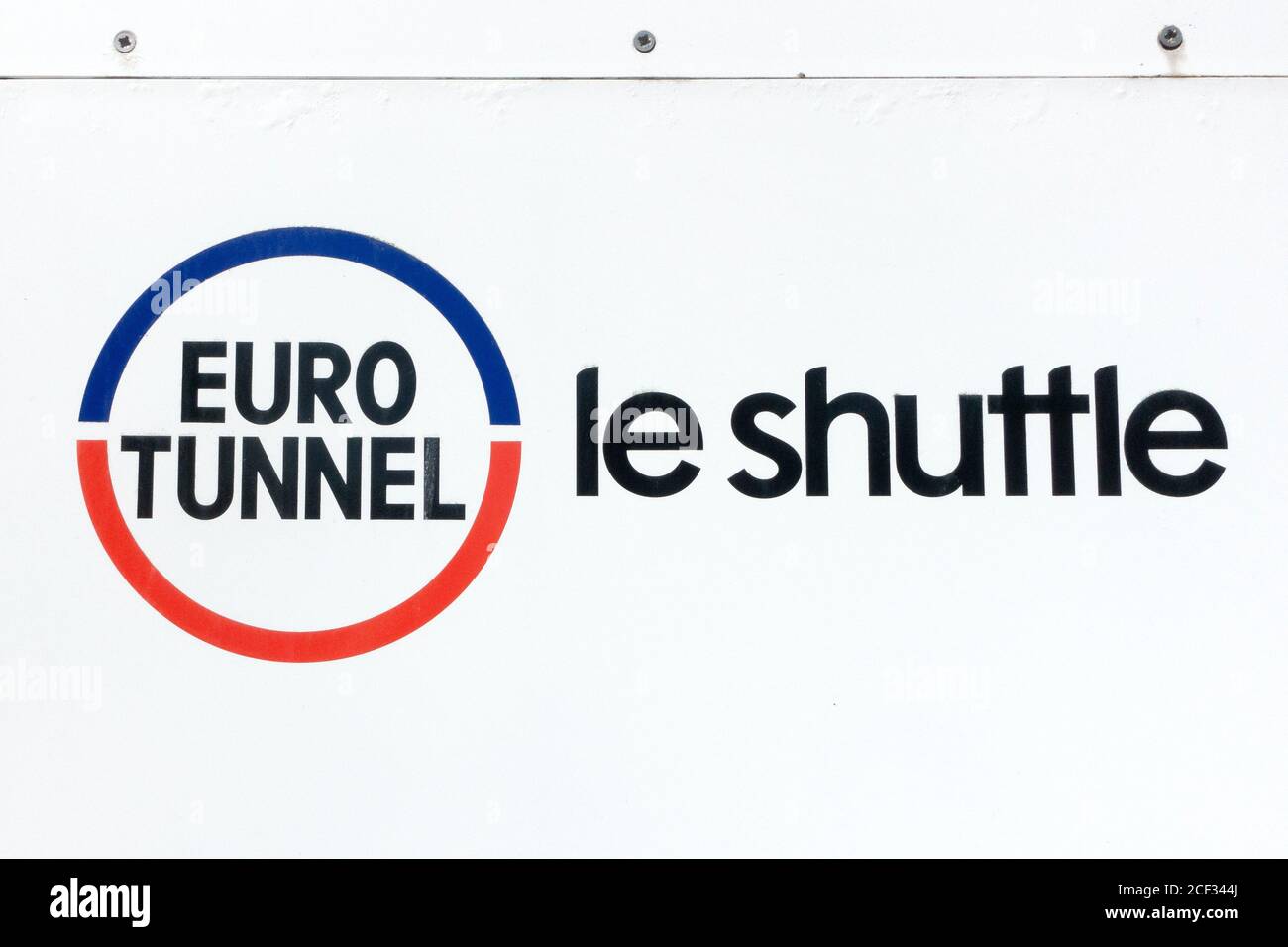Eurotunnel shuttle train -Fotos und -Bildmaterial in hoher Auflösung ...