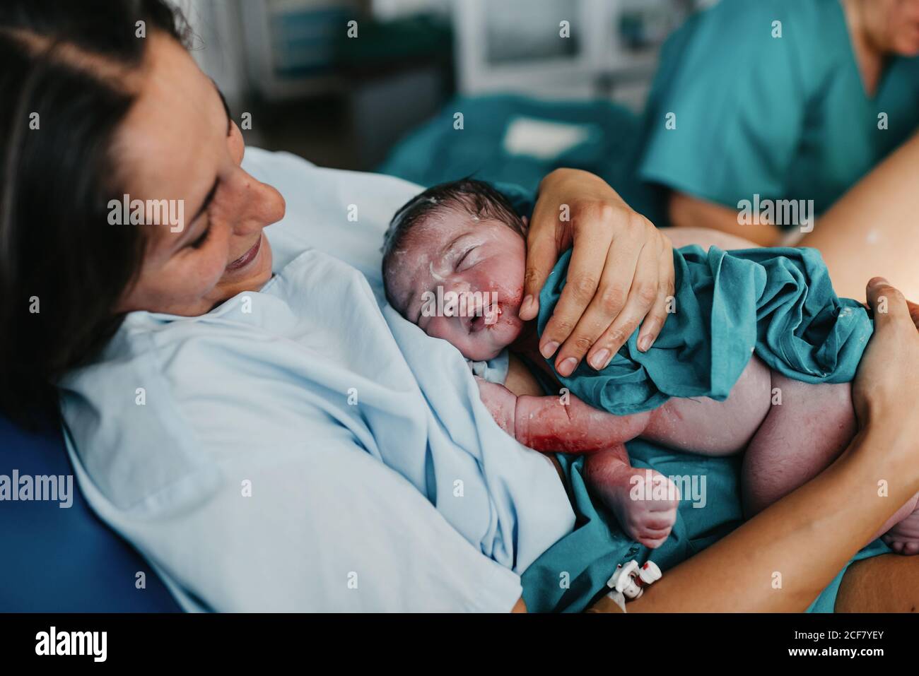 Kind Nach Der Geburt Stockfotos und -bilder Kaufen - Alamy