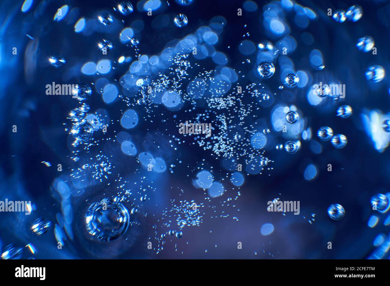 Funkelnd Im Wasser Stockfotos und -bilder Kaufen - Alamy
