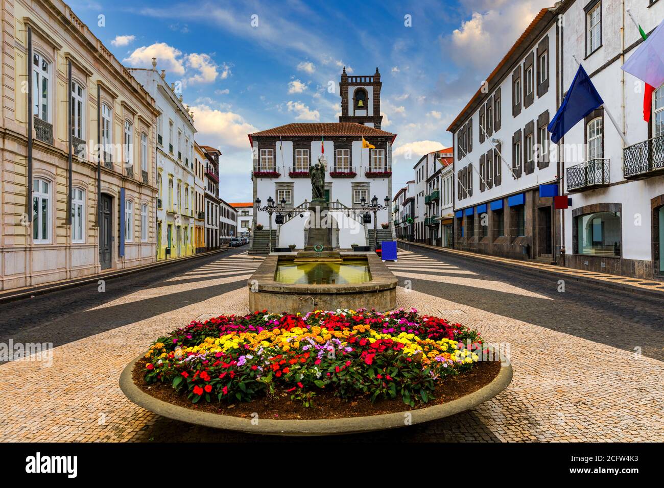 Rathaus in Ponta Delgada, Azoren, Portugal. Ponta Delgada Rathaus mit ...