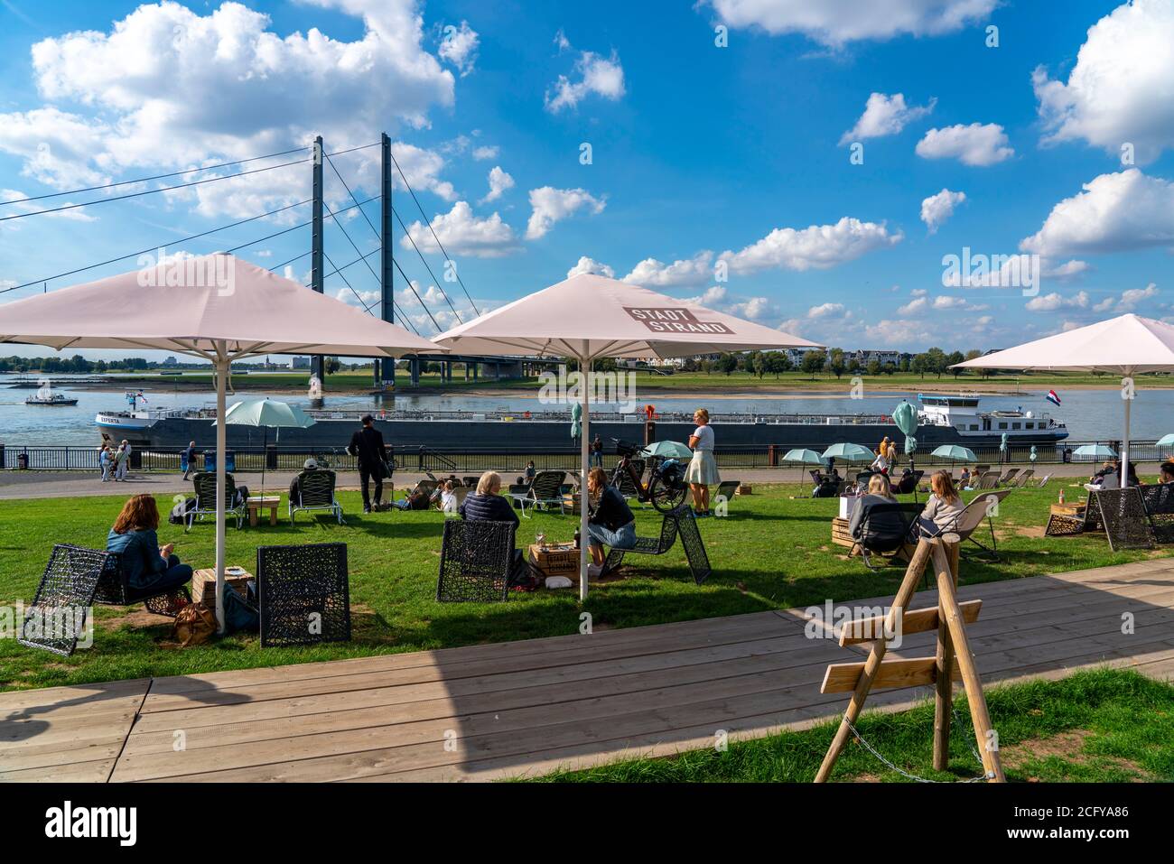 Rhein strand -Fotos und -Bildmaterial in hoher Auflösung - Seite 6 - Alamy