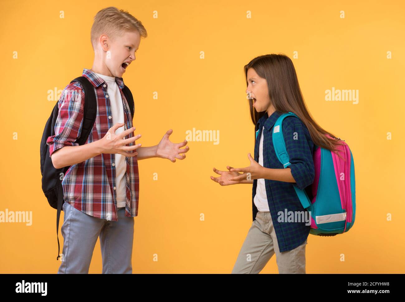 Brother sister argue -Fotos und -Bildmaterial in hoher Auflösung – Alamy