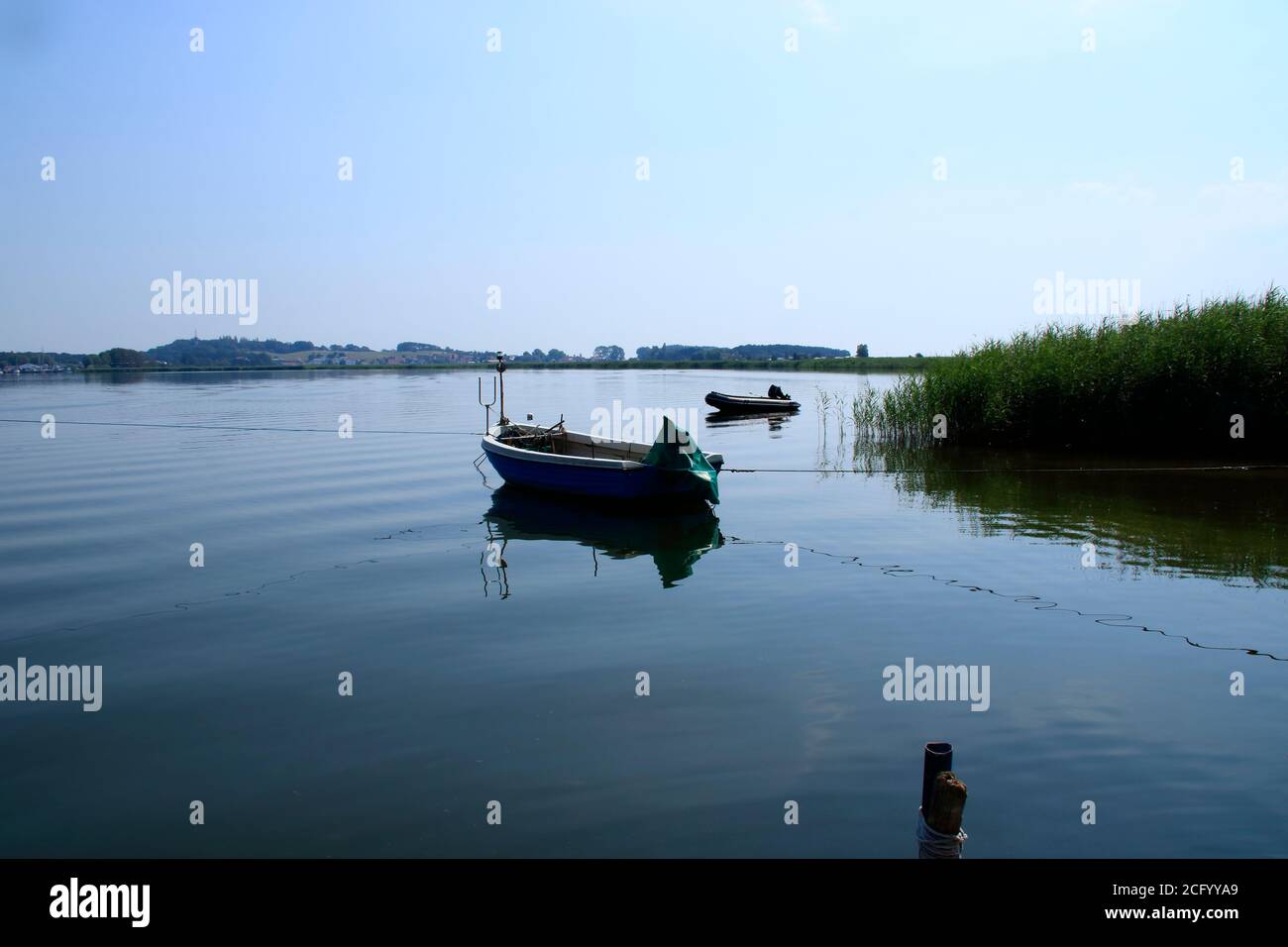 Idyllischer hafen -Fotos und -Bildmaterial in hoher Auflösung – Alamy