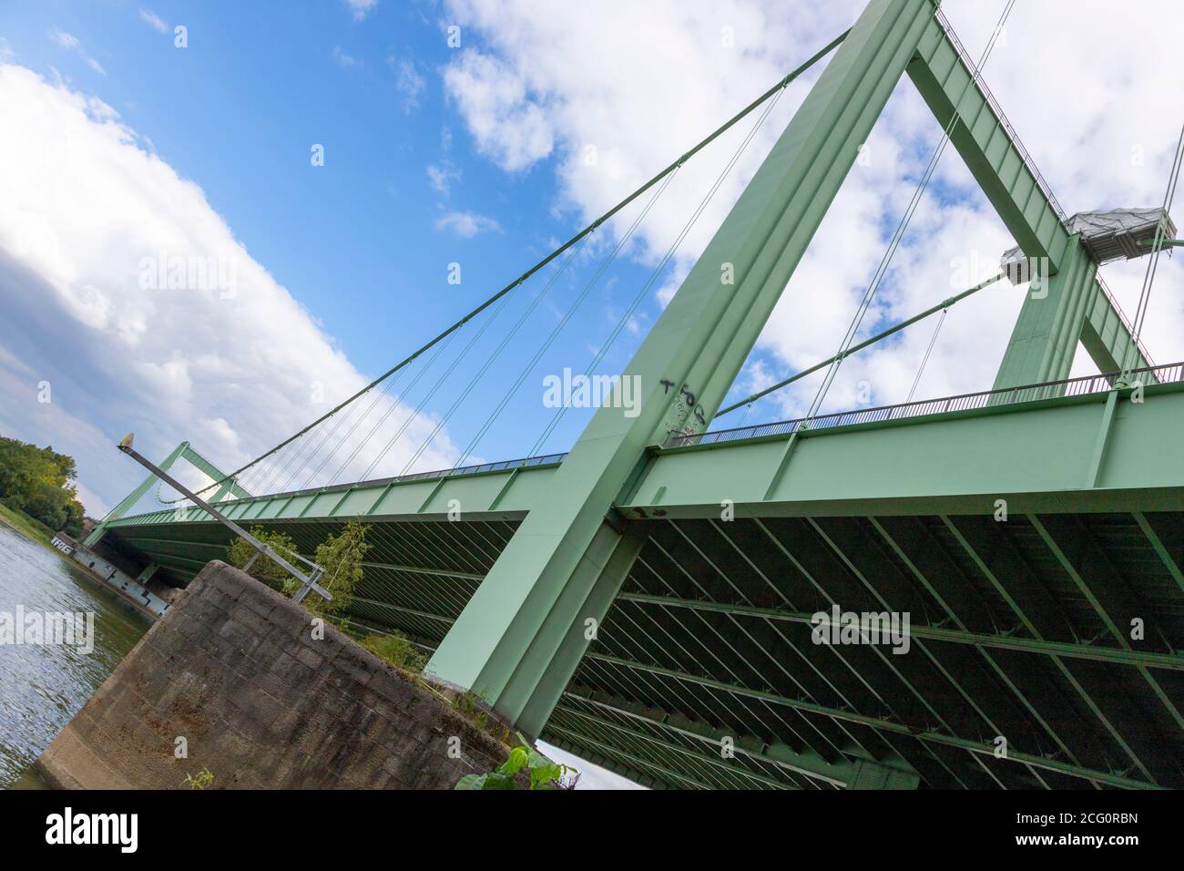 Rheinbrücke köln rodenkirchen -Fotos und -Bildmaterial in hoher ...