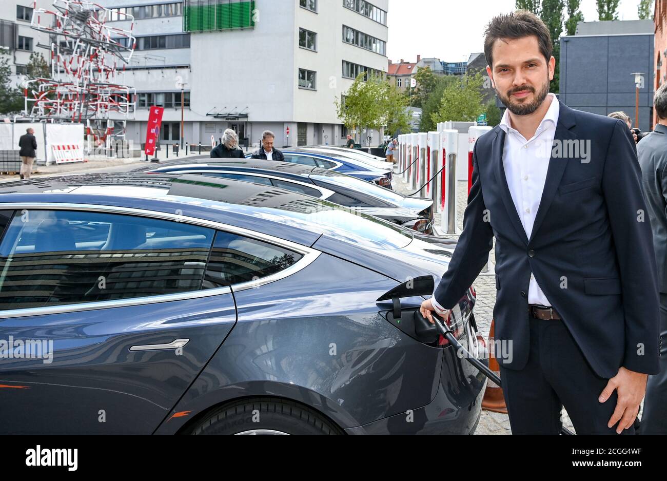 10. September 2020, Berlin: Simon Zwahlen, deutscher Tesla-Chef, bei ...