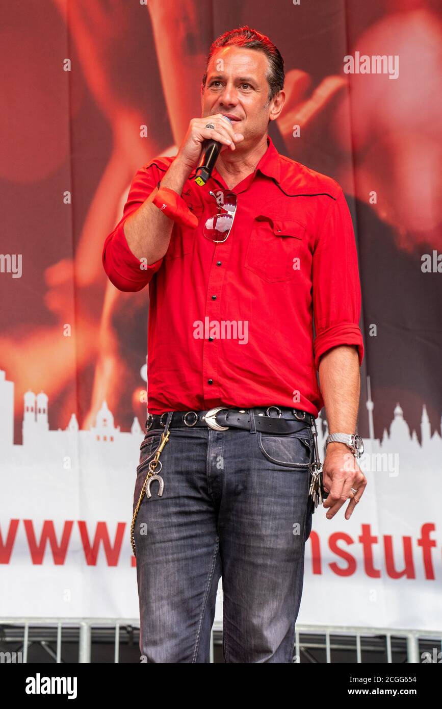 German country band -Fotos und -Bildmaterial in hoher Auflösung – Alamy