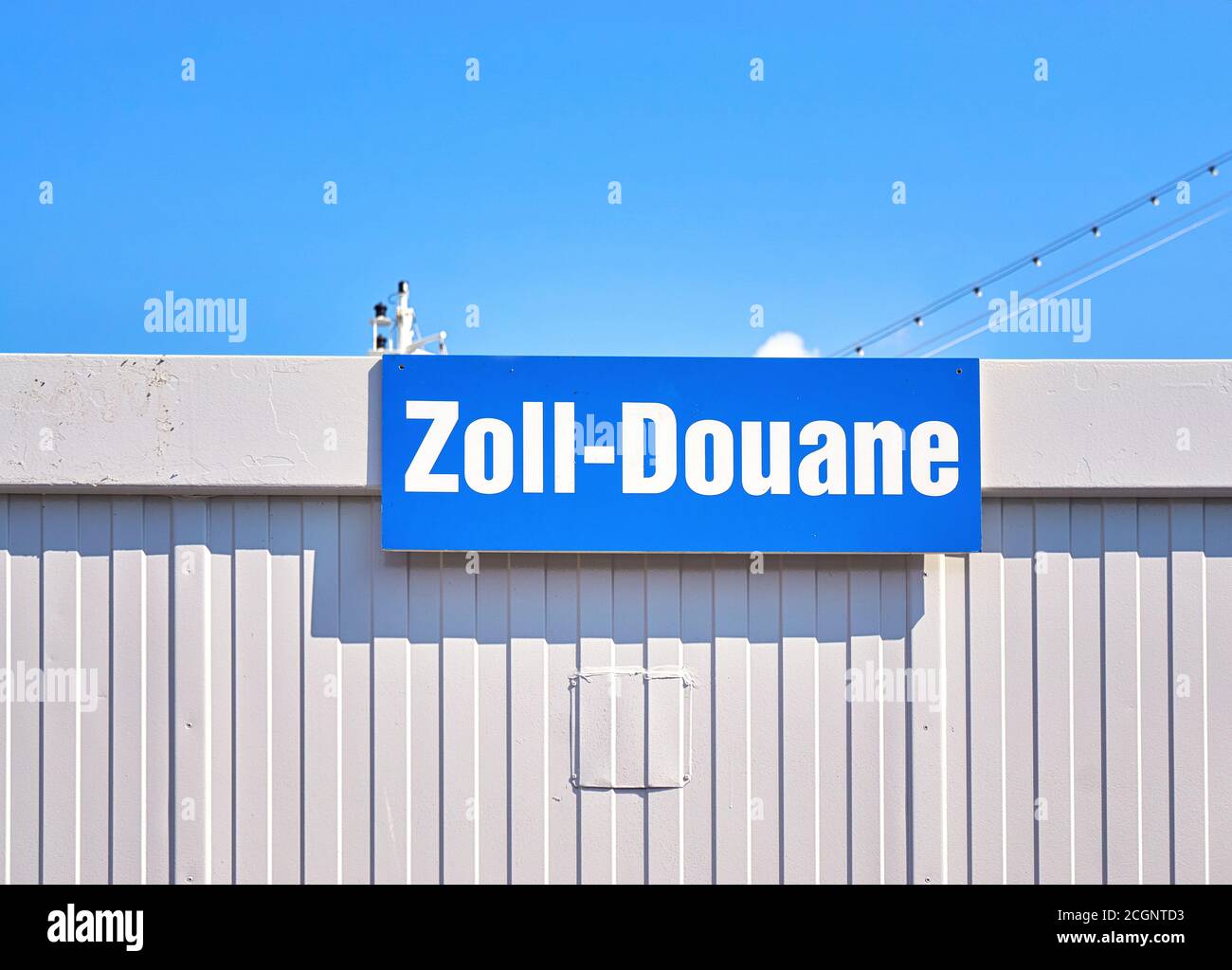 Zoll douane schild -Fotos und -Bildmaterial in hoher Auflösung – Alamy