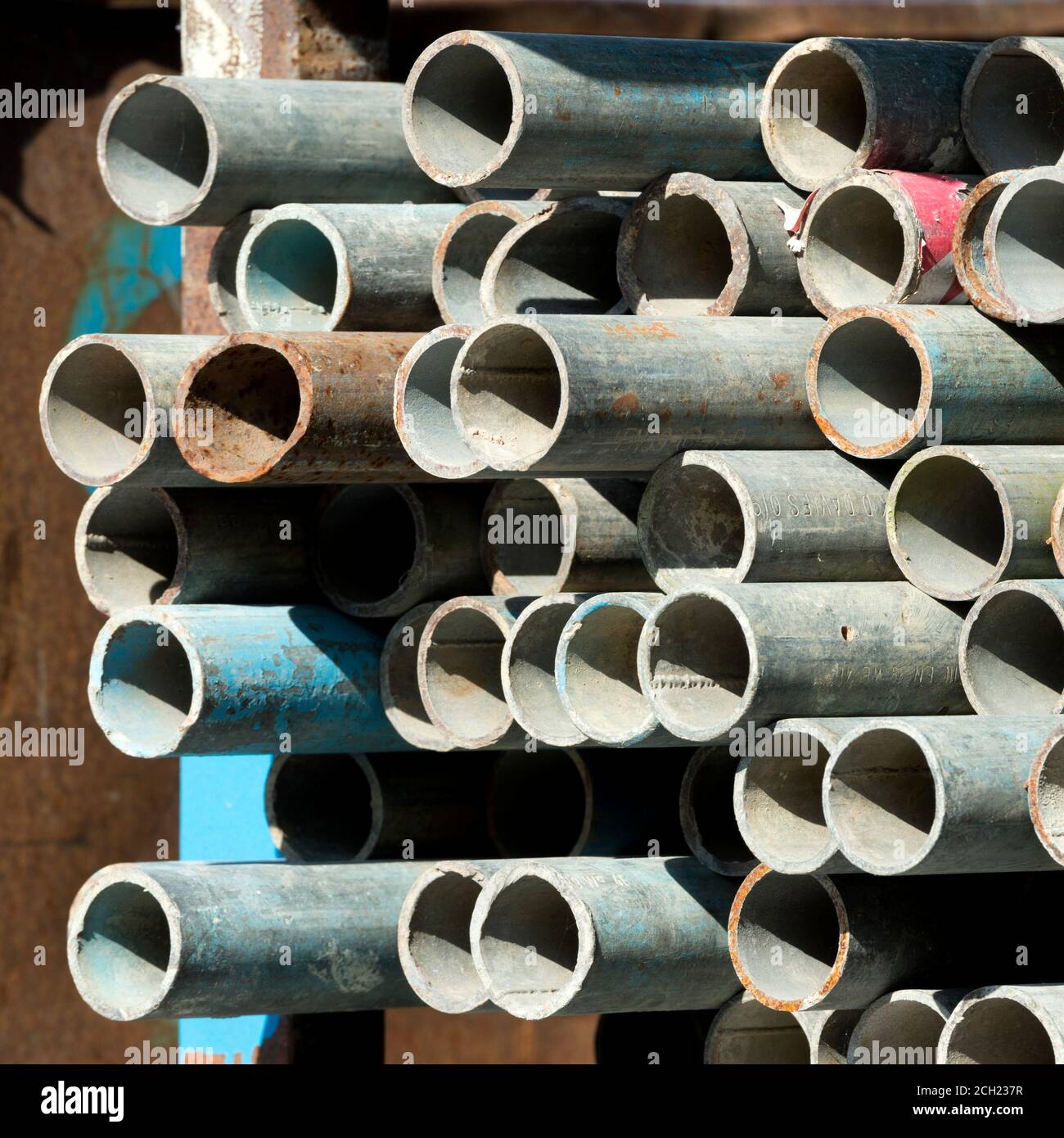 Steel poles -Fotos und -Bildmaterial in hoher Auflösung – Alamy
