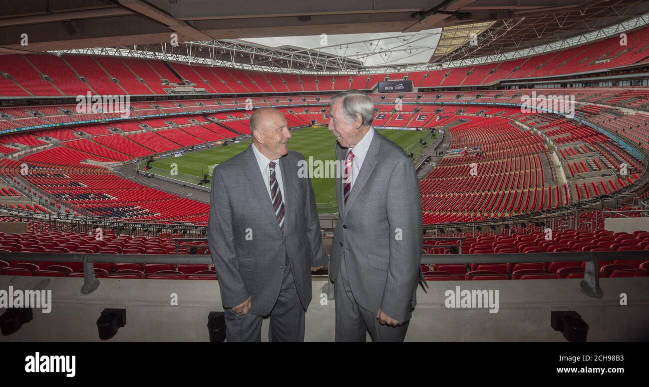 George cohen gordon banken im wembley stadion -Fotos und -Bildmaterial ...