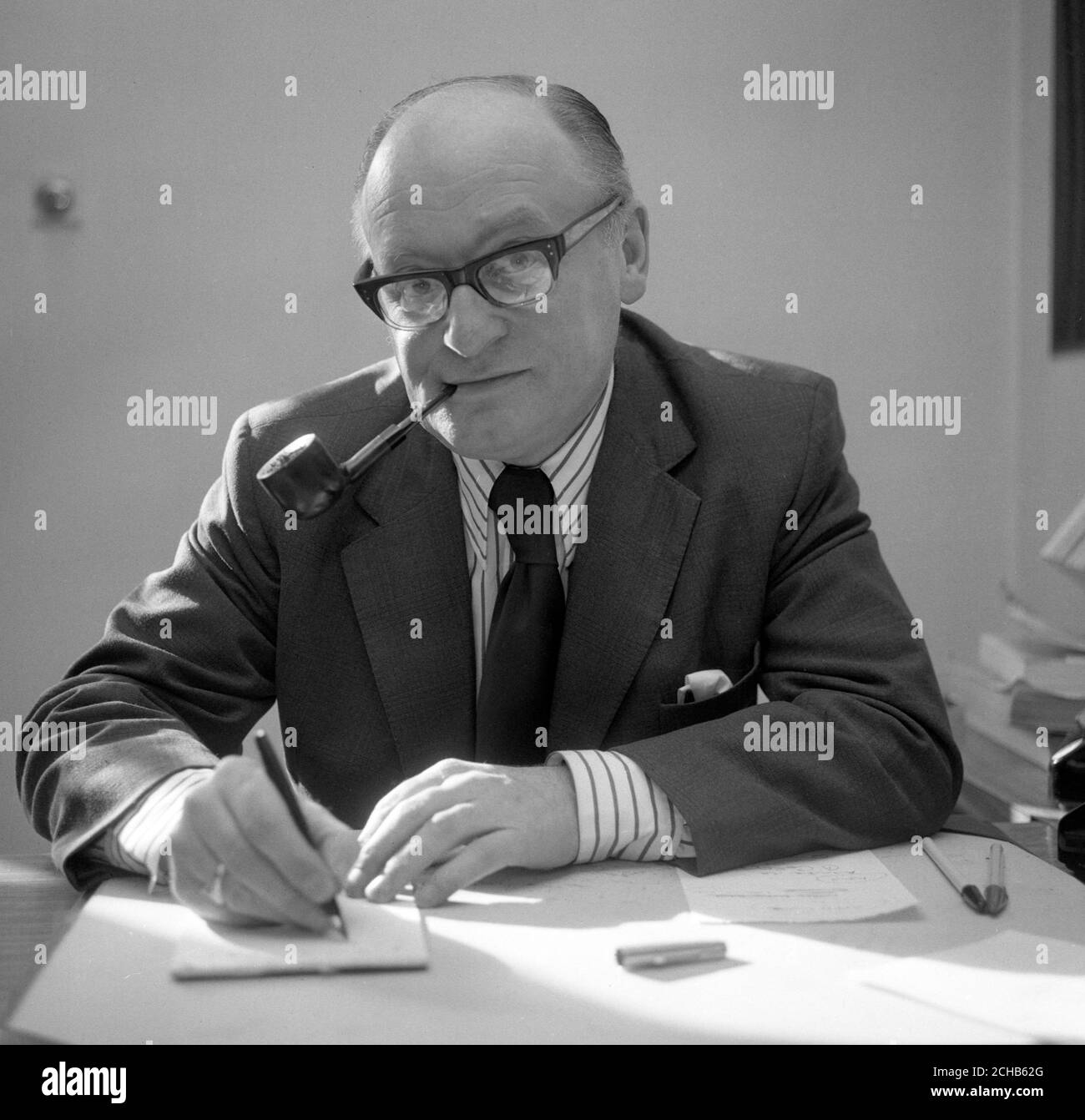 Harry butler -Fotos und -Bildmaterial in hoher Auflösung – Alamy