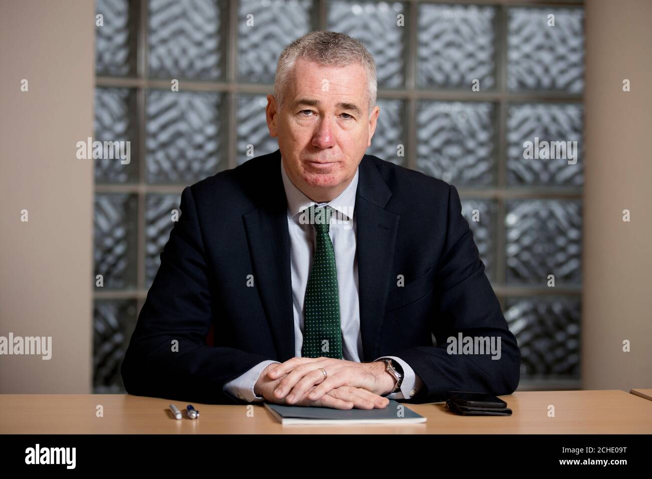 Bedfordshire police chief constable jon boutcher -Fotos und ...