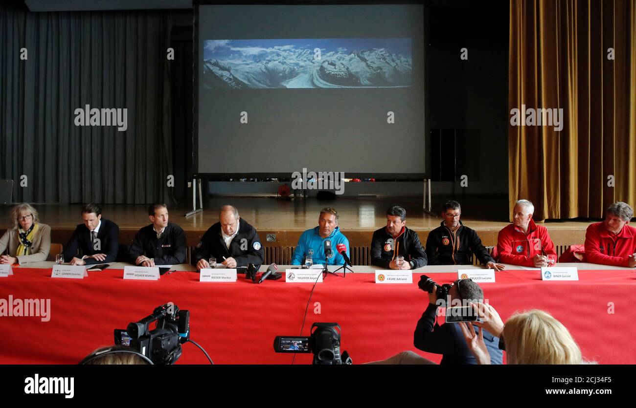 Zermatter Bürgermeister Romy Biner-Hauser, Staatsanwalt Dominic Lehner ...