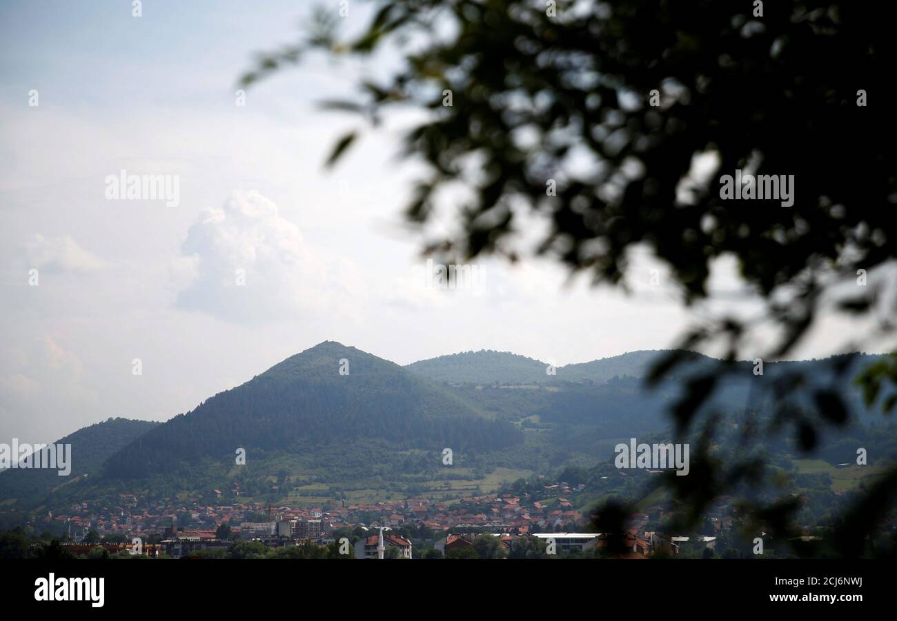 Bosnische pyramiden -Fotos und -Bildmaterial in hoher Auflösung – Alamy