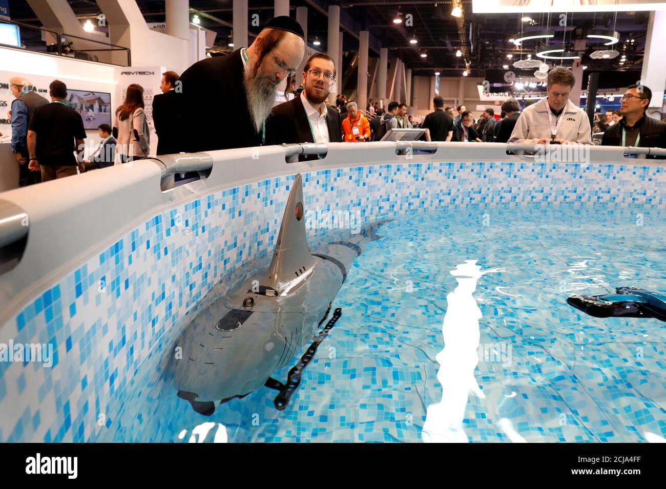 Roboter fisch -Fotos und -Bildmaterial in hoher Auflösung – Alamy