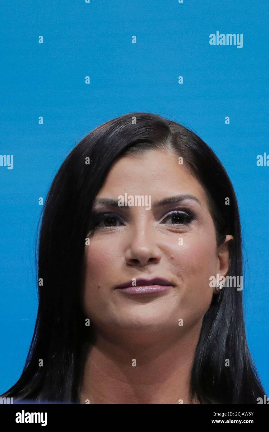 Dana loesch -Fotos und -Bildmaterial in hoher Auflösung – Alamy