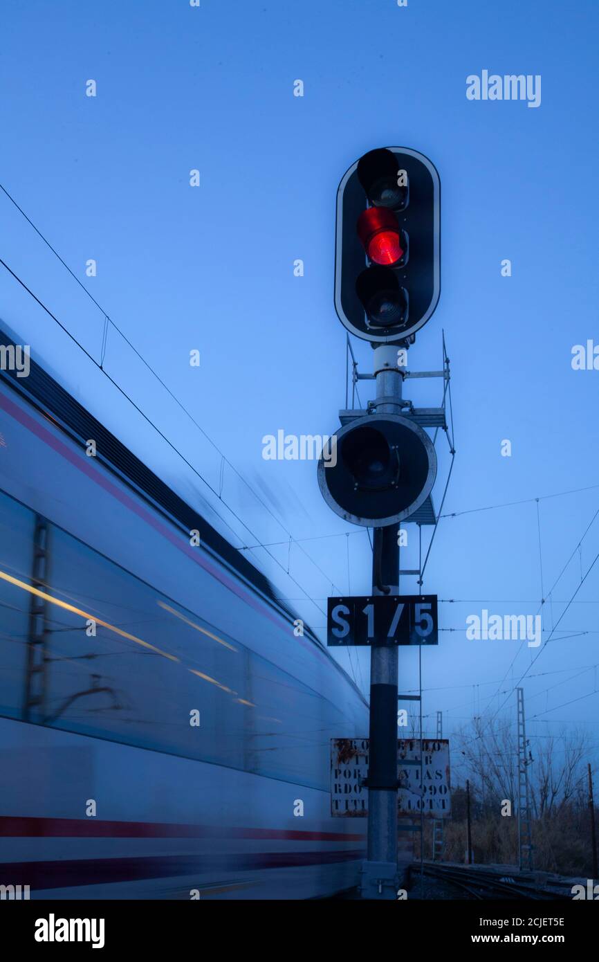 Vias zug -Fotos und -Bildmaterial in hoher Auflösung – Alamy