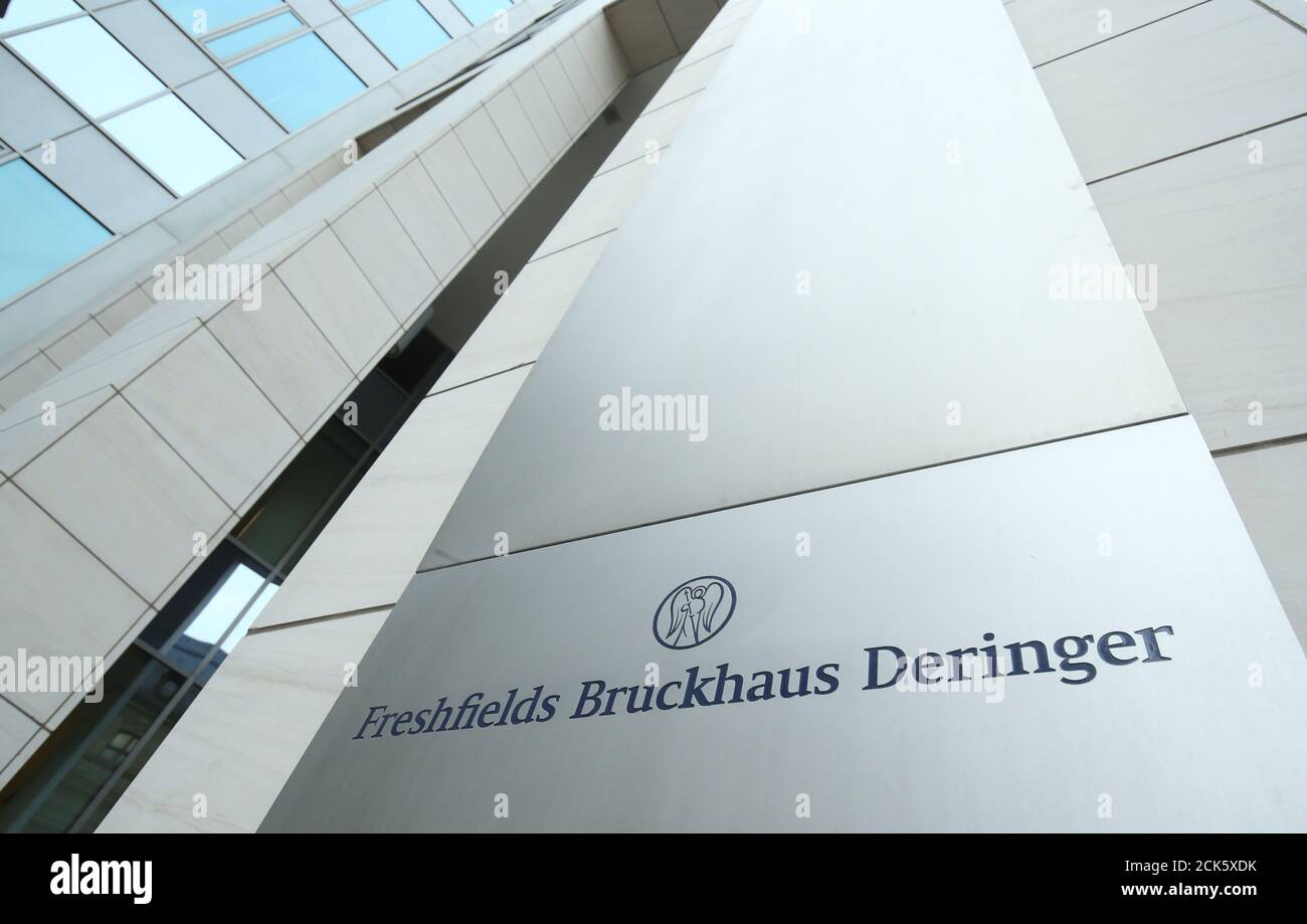 Freshfields bruckhaus deringer logo -Fotos und -Bildmaterial in hoher ...
