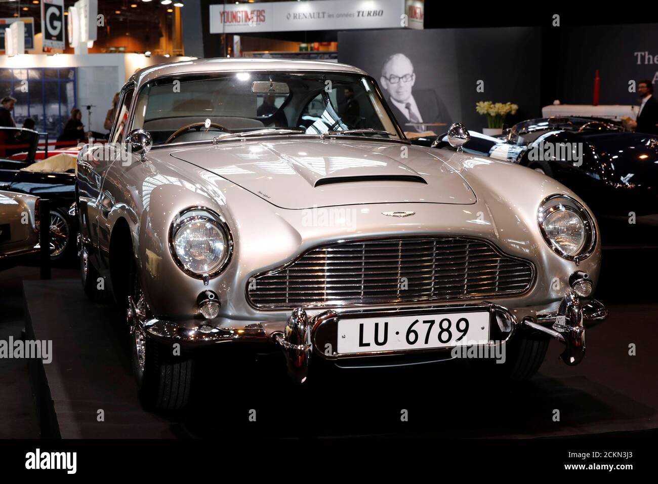 1964 Aston Martin Db5 Goldfinger Sean Connery Stockfotos und -bilder ...